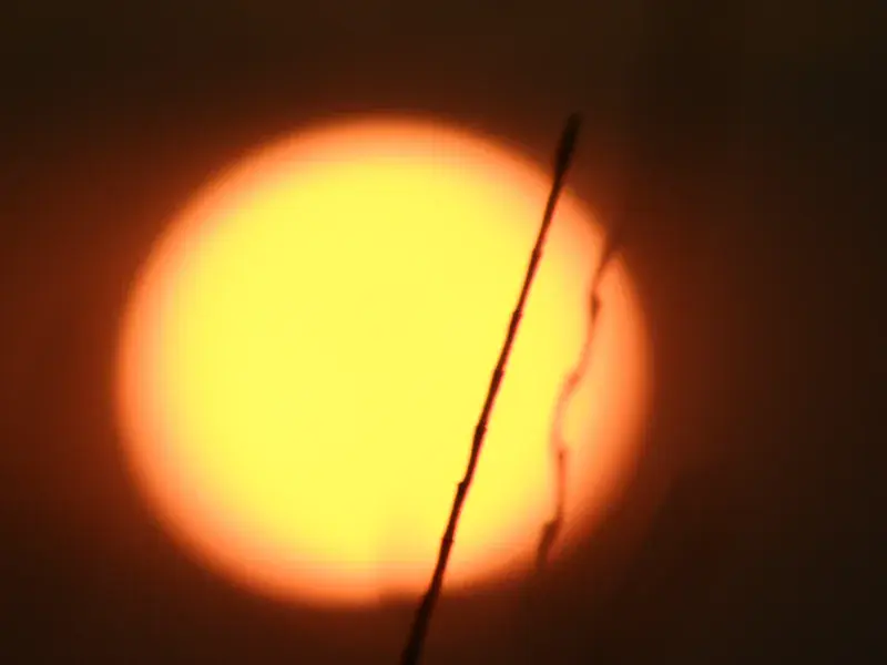 EGU - Education - Planet Press - Articles - Is reflecting sunlight a ...