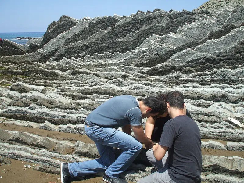 EGU - News & press - Applications open for EGU Public Engagement Grants